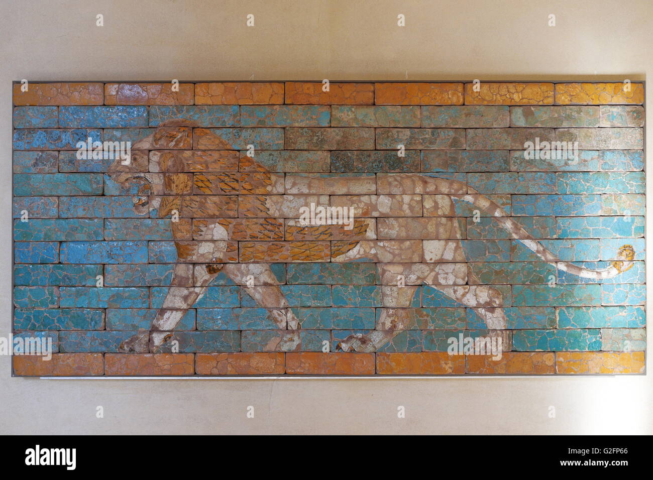 Ancient mural lion in louvre hi-res stock photography and images - Alamy