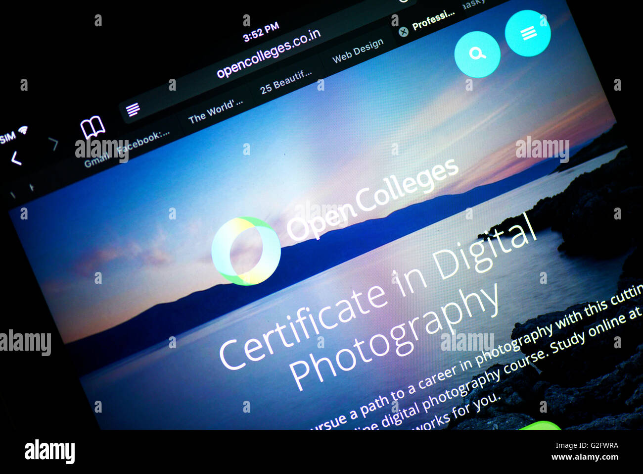 Internet explorer Browser showing logo displayed on a Ipad screen Stock ...