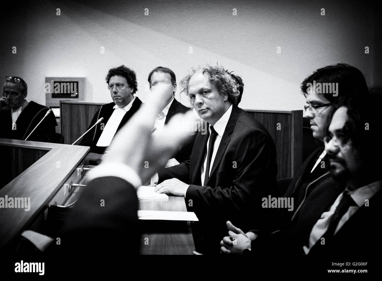 The scientific debate hi-res stock photography and images - Alamy