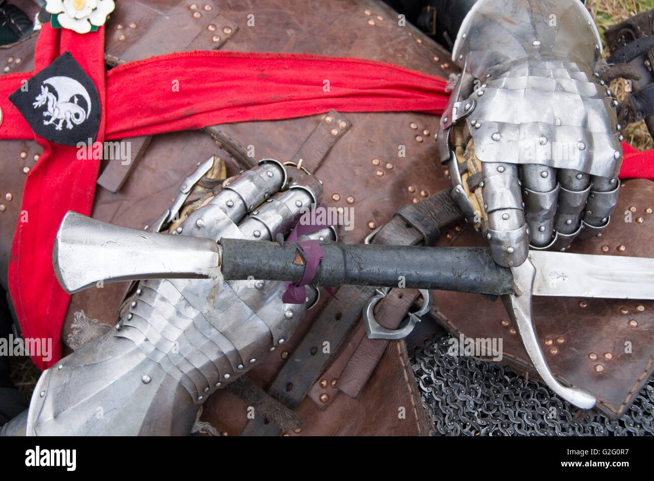 Medieval chest hi-res stock photography and images - Alamy