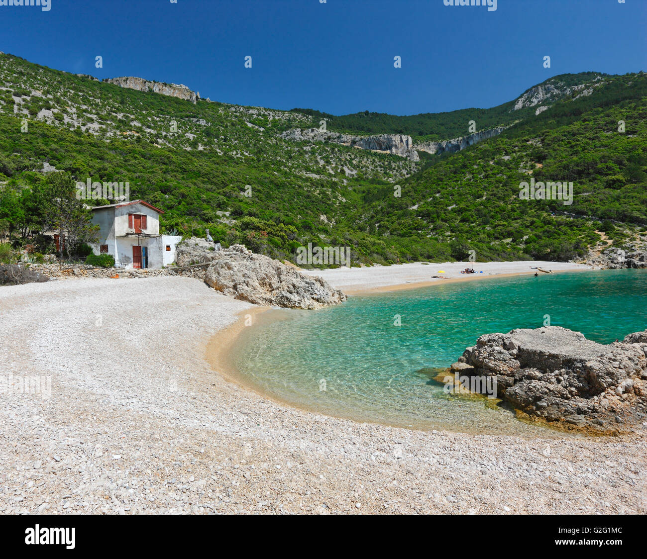Beautiful beach with sailboats under Lubenice village on island Cres ...
