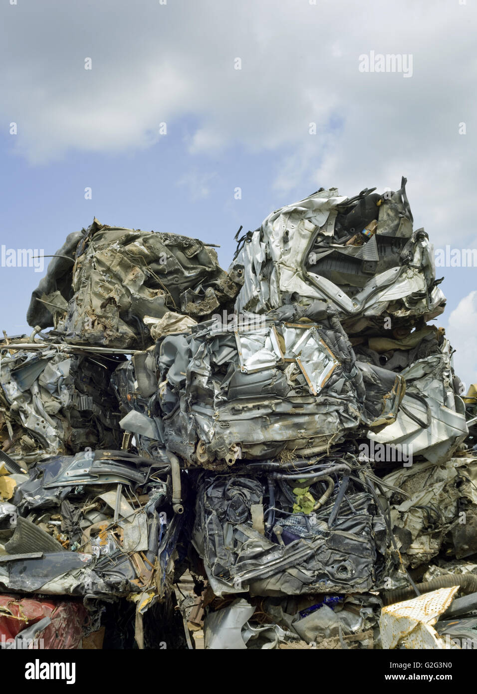 Smashed Compressed Car Blocks Recycling Stock Photo - Alamy