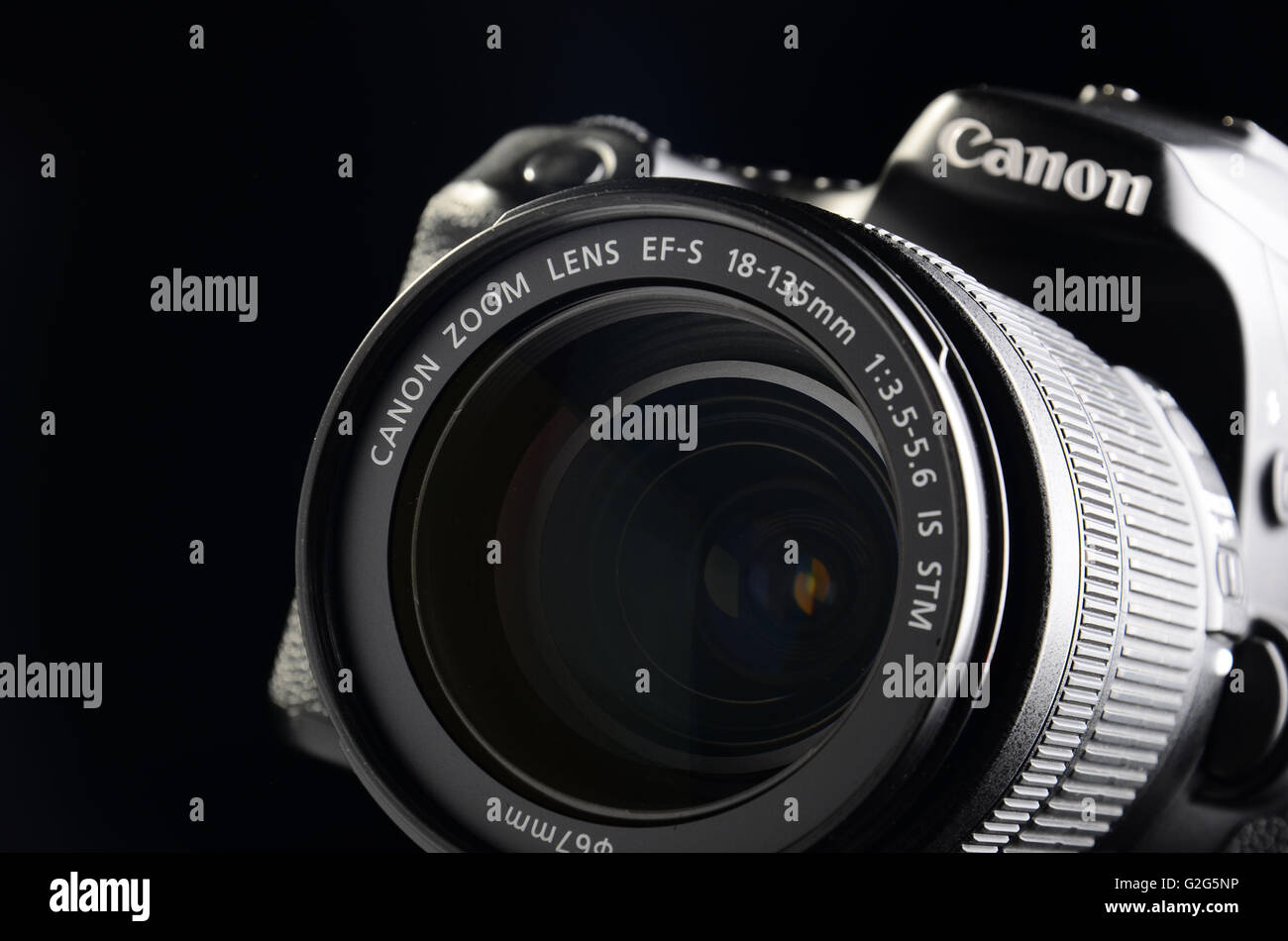 Canon 70d hi-res stock photography and images - Alamy