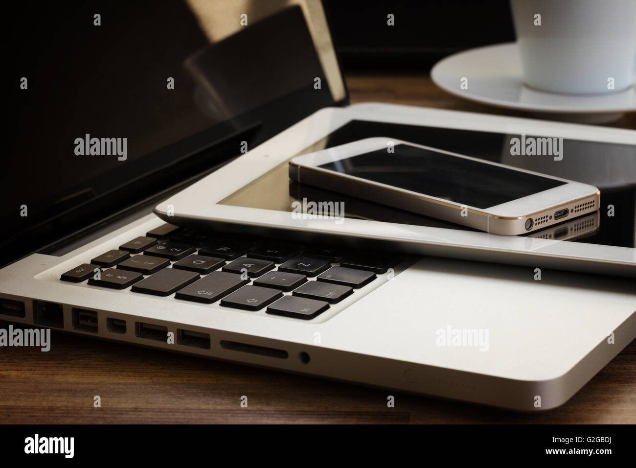 Computer gadgets hi-res stock photography and images - Alamy
