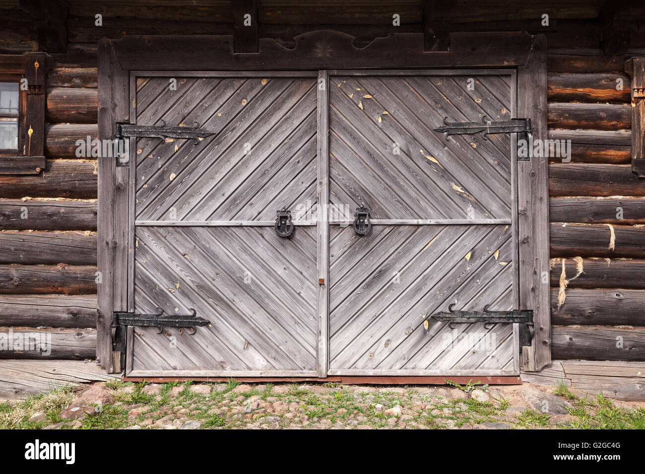 Russian door hi-res stock photography and images - Alamy