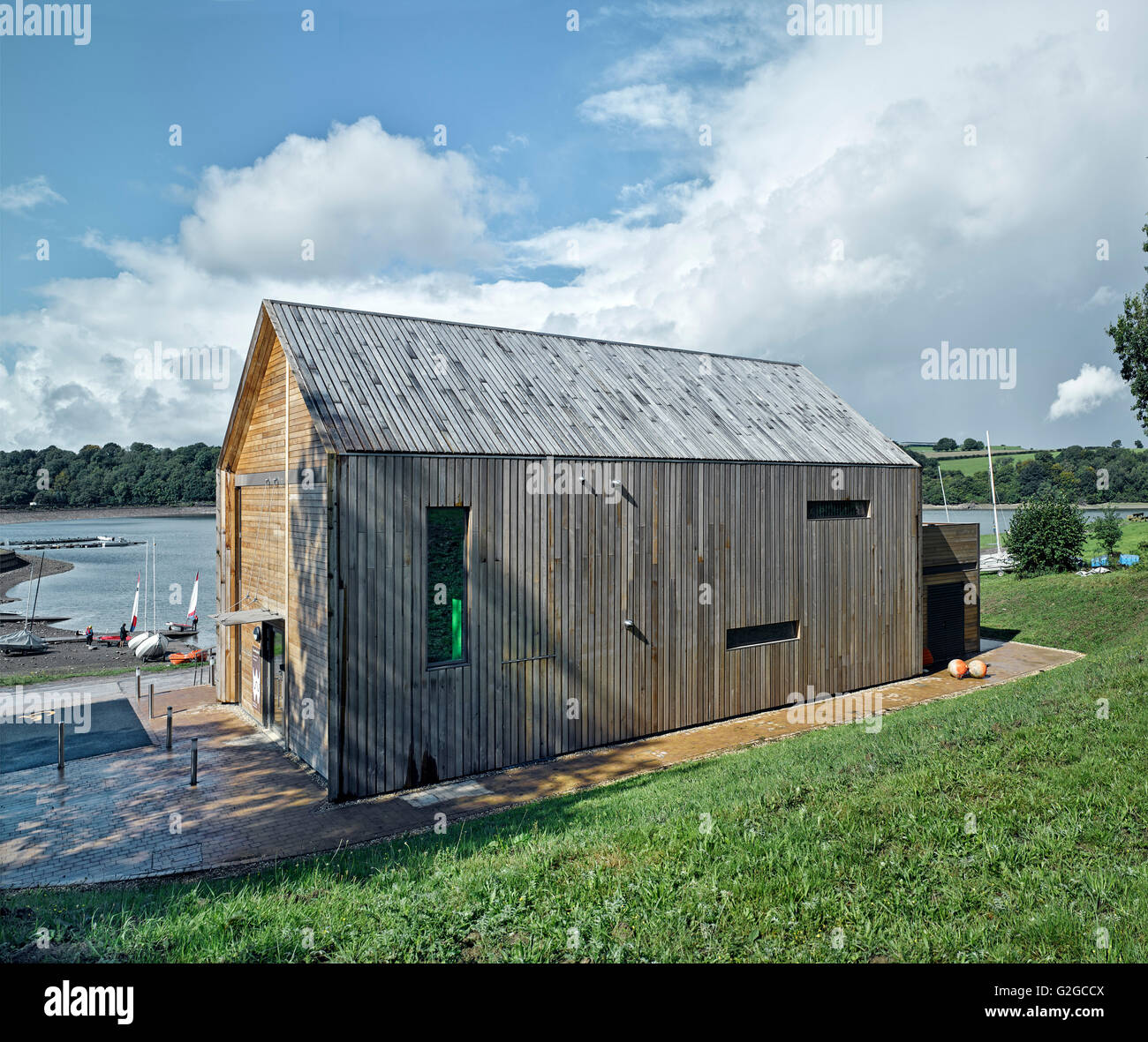Sailing club house hi-res stock photography and images - Alamy