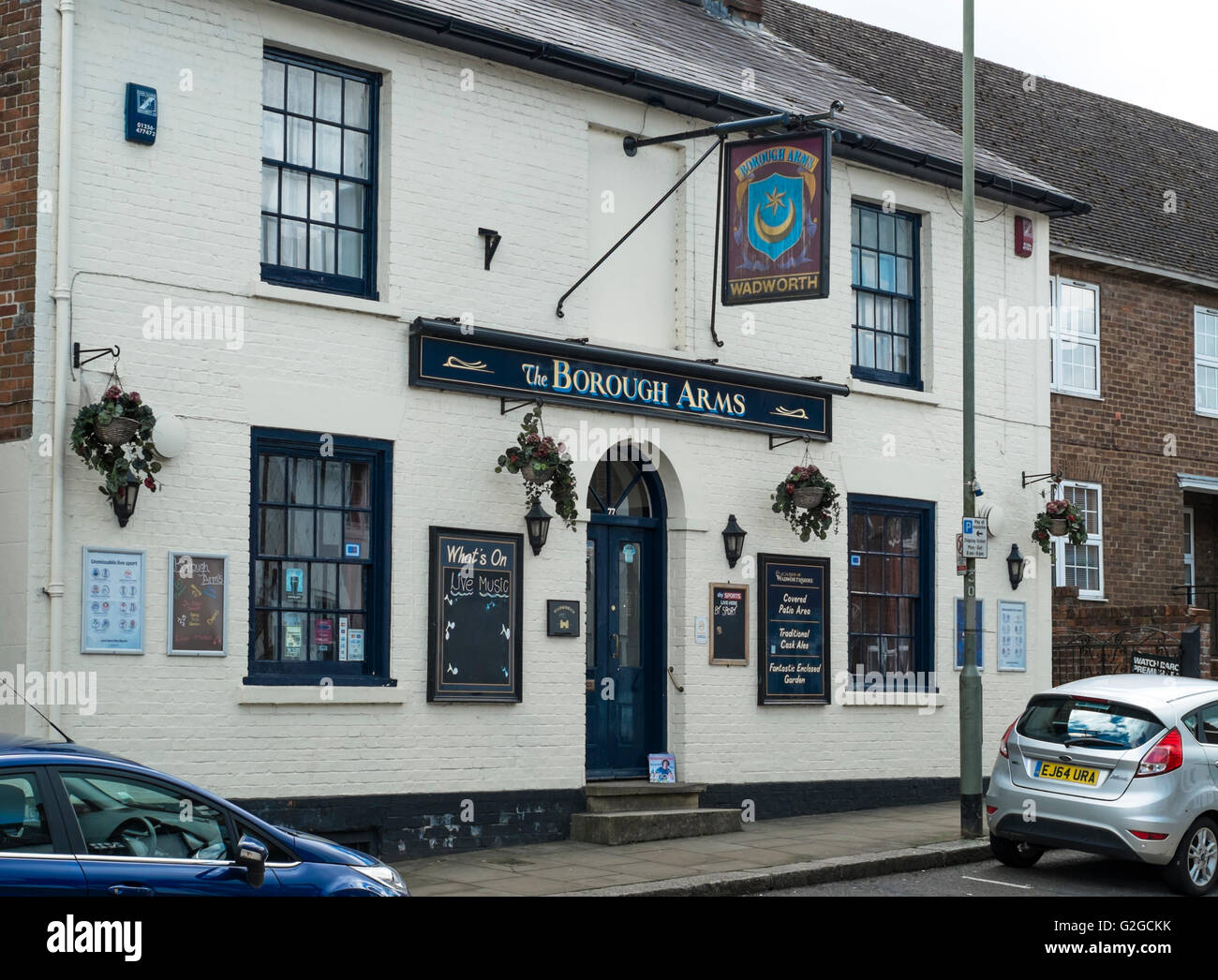 The borough arms hungerford hi-res stock photography and images - Alamy