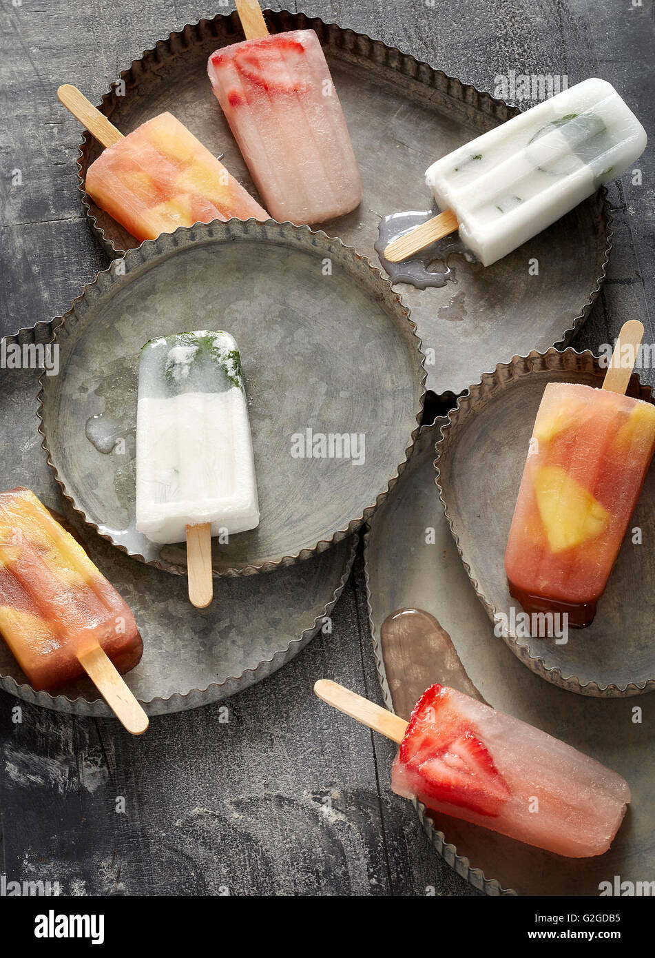 Strawberry melt hi-res stock photography and images - Alamy