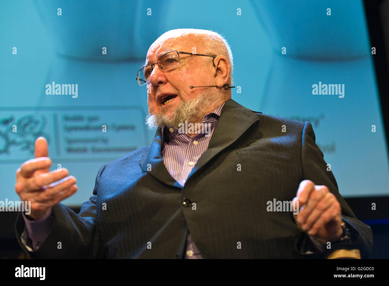 Thomas keneally portrait hi-res stock photography and images - Alamy