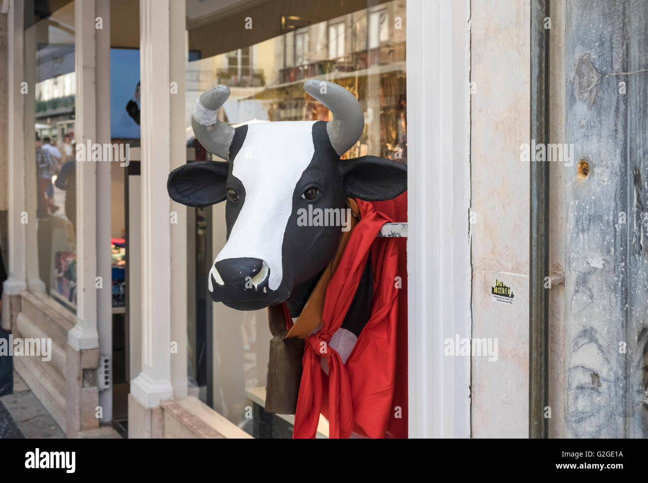 Red bull display store hi-res stock photography and images - Alamy