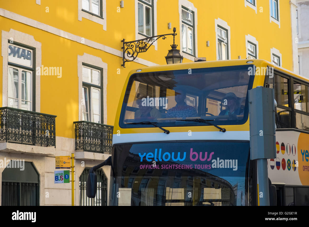 Lisbon tour hi-res stock photography and images - Alamy