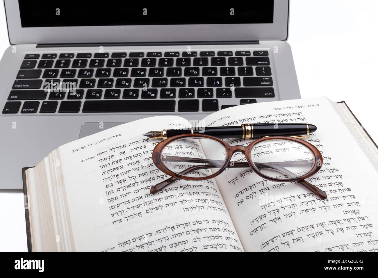 Hebrew calligraphy hi-res stock photography and images - Alamy