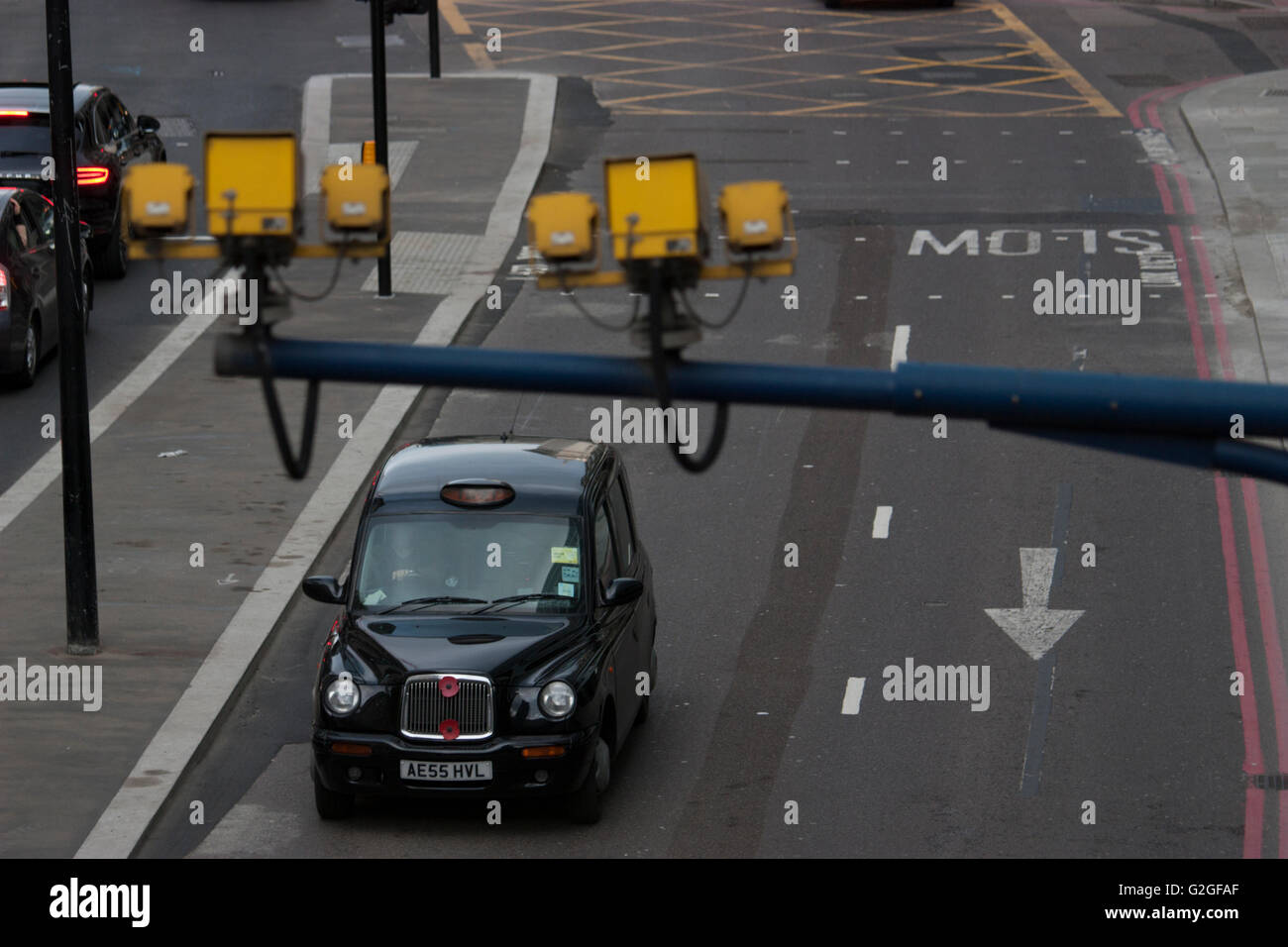 Traffic central london hi-res stock photography and images - Alamy