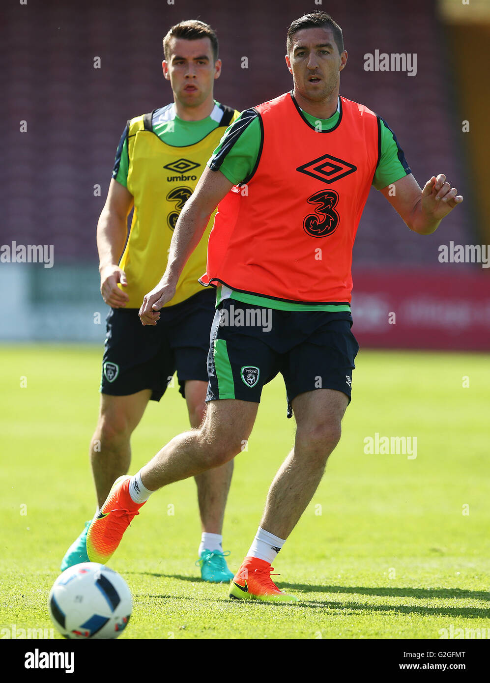 Republic of Ireland's Stephen Ward (right) and Seamus Coleman during a ...