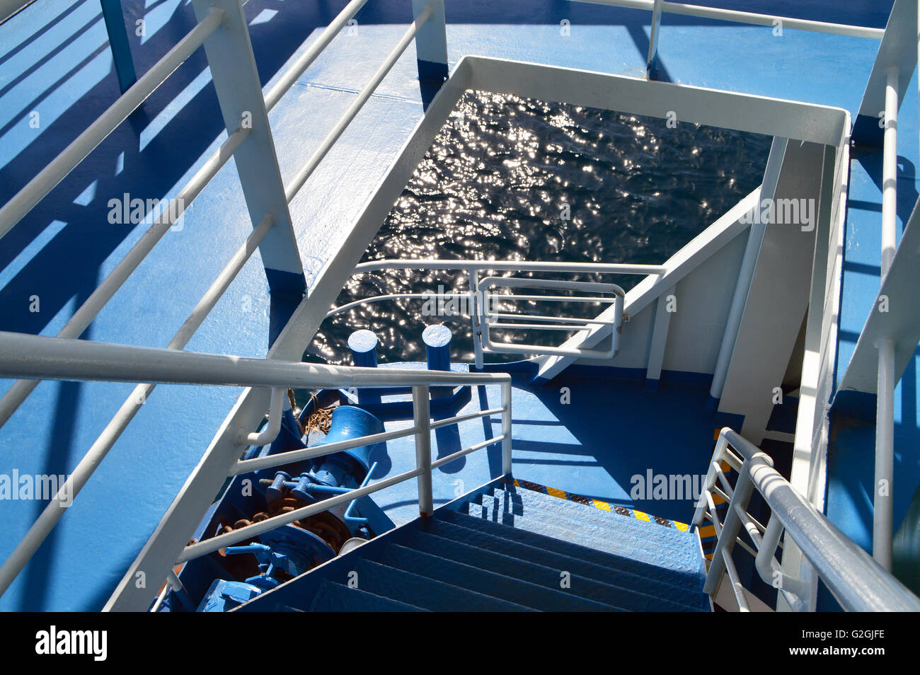 Ship stairs hi-res stock photography and images - Alamy