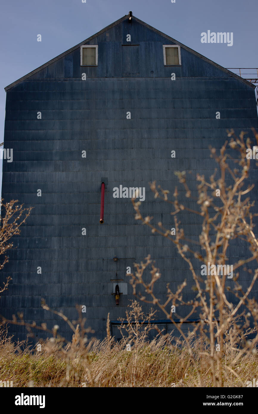 Grain Storage Building Stock Photo - Alamy