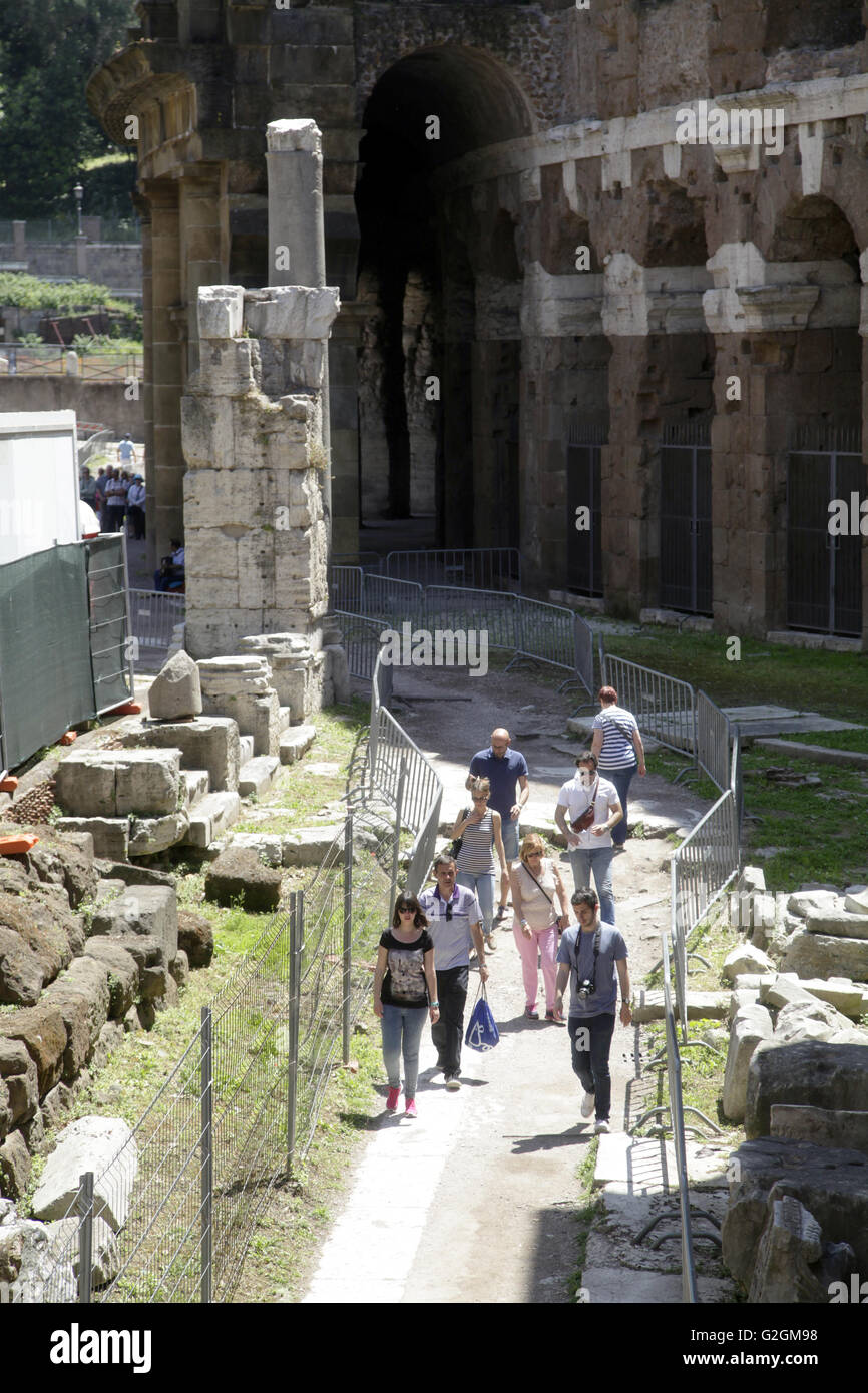 Jewish ruins hi-res stock photography and images - Alamy