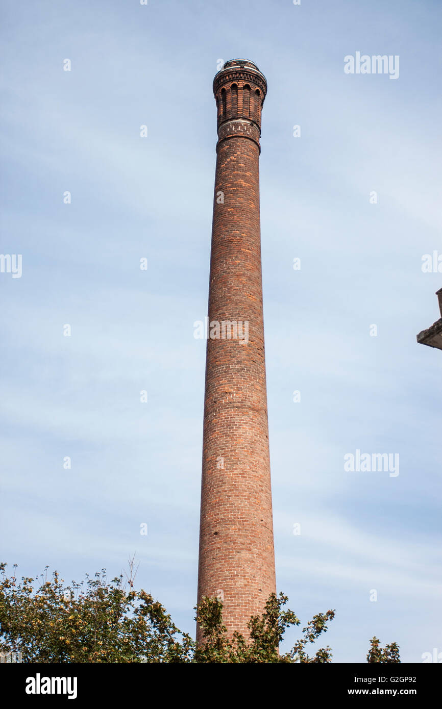 Tall industrial chimney hi-res stock photography and images - Alamy