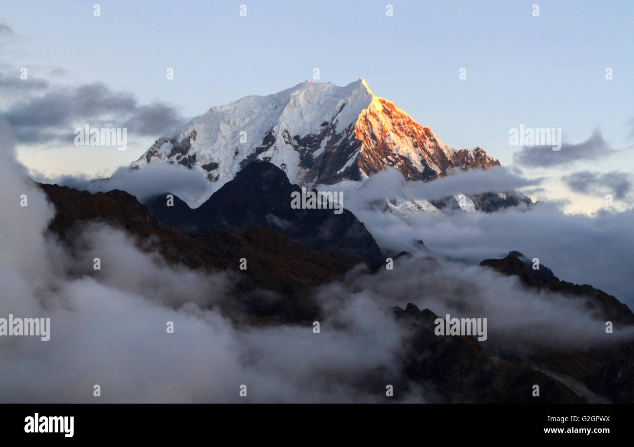 Mount salcantay hi-res stock photography and images - Alamy