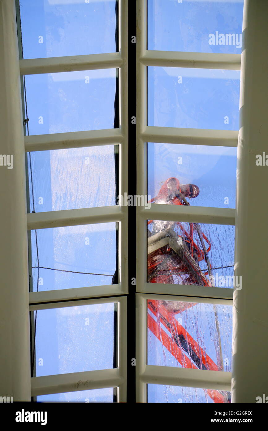 Man cleaning the WTC Oculus glass roof/skylight, New York City, NY, USA ...
