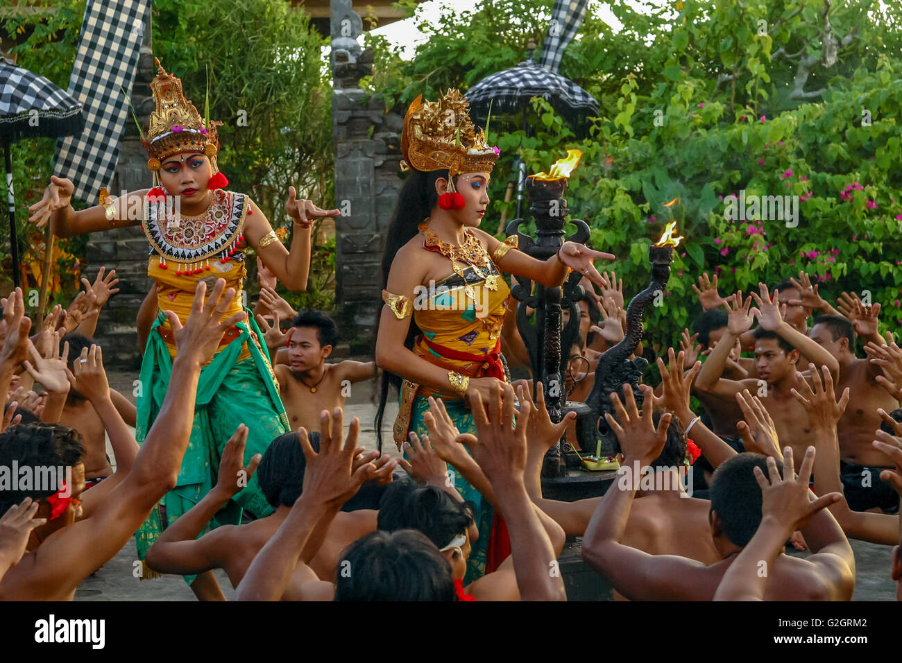 Indonesia Bali Uluwatu Dancers performing the spectacular Kecak dance ...
