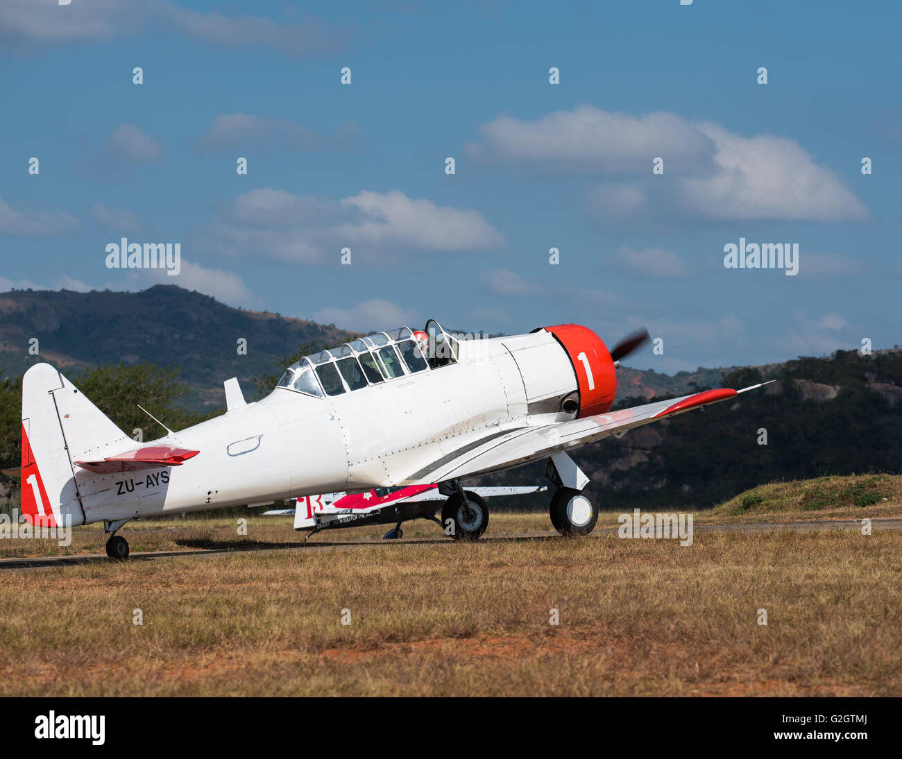 Harvard aircraft hi-res stock photography and images - Alamy