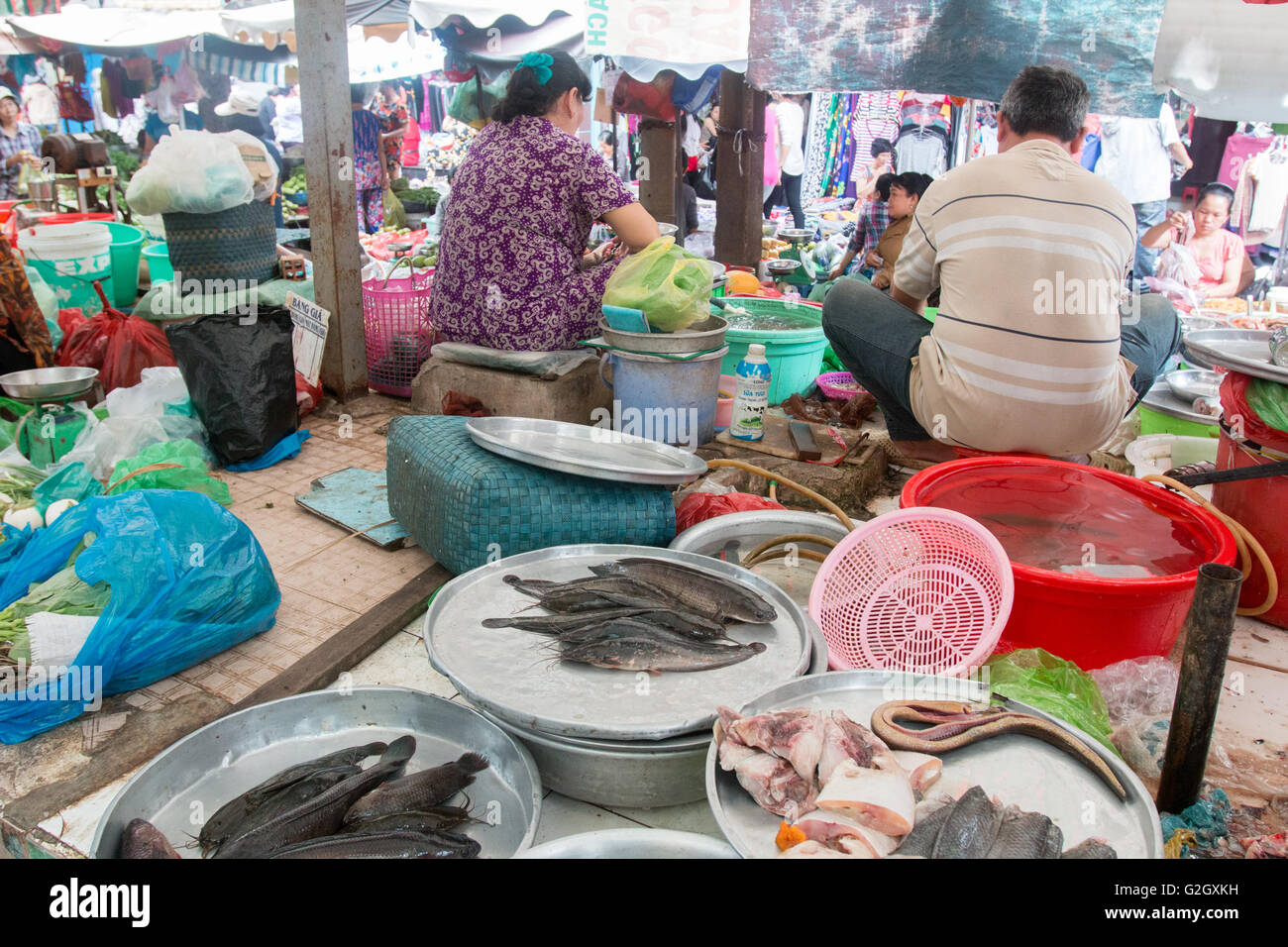 Vietnam fish market saigon hi-res stock photography and images - Alamy