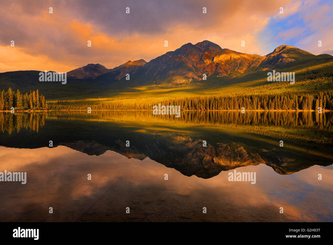 Pyramid Mountain reflected in Pyramid Lake in the Canadian Rocky ...