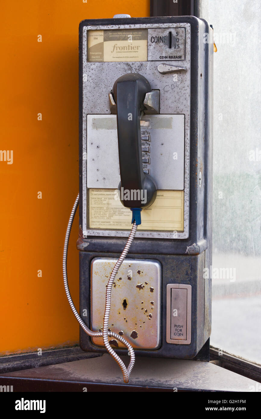 Vintage rotary pay phone old hi-res stock photography and images - Alamy