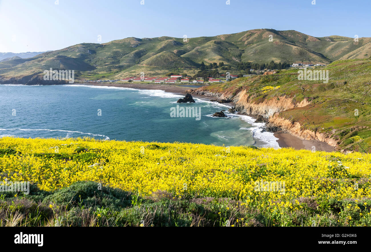 Rodeo beach hi-res stock photography and images - Alamy
