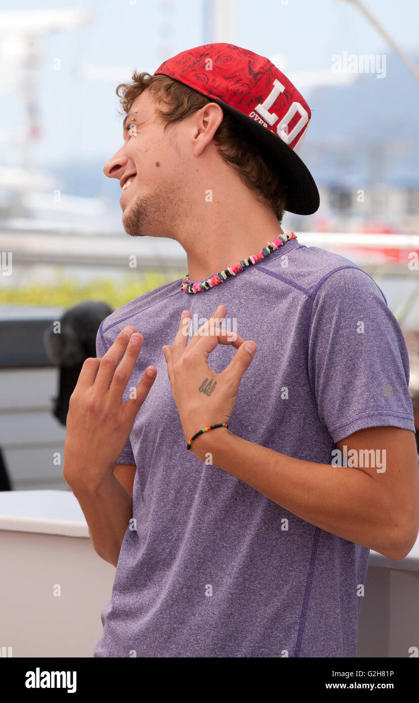 Actor Raymond Coalson at the American Honey film photo call at the 69th ...