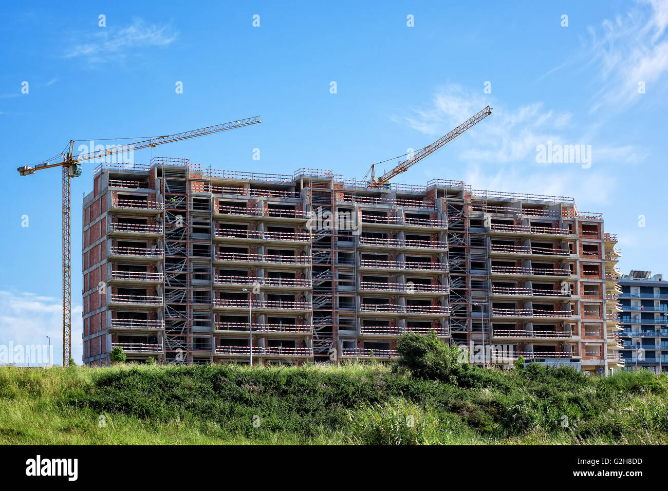 Building under construction on blue hi-res stock photography and images ...