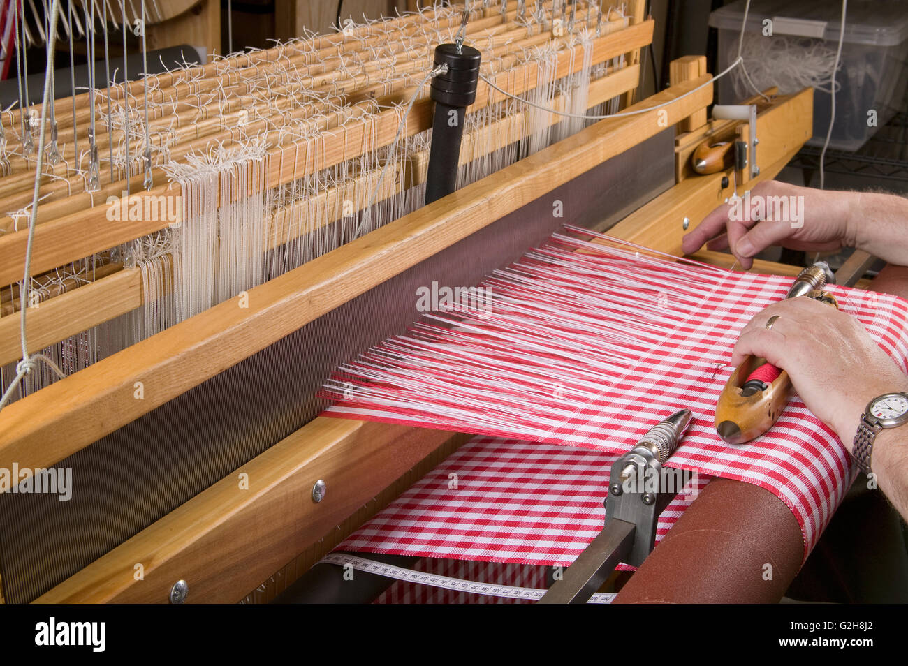 Fly shuttle loom hi-res stock photography and images - Alamy