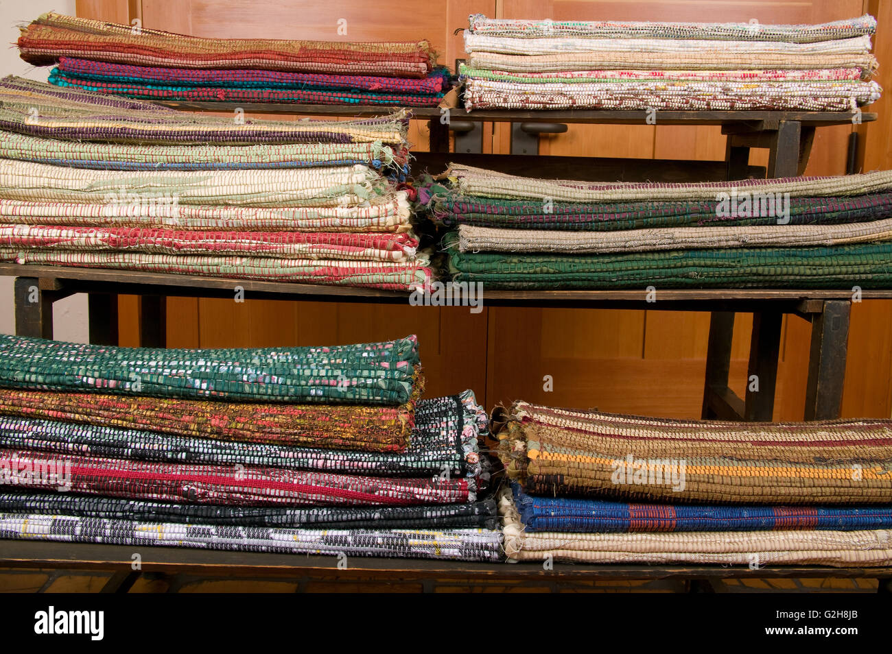 Rag rugs hi-res stock photography and images - Alamy