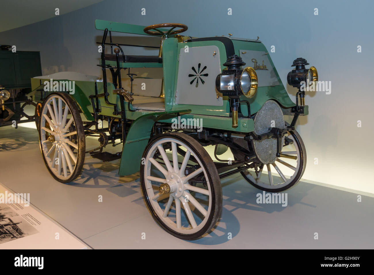 1899 daimler hi-res stock photography and images - Alamy