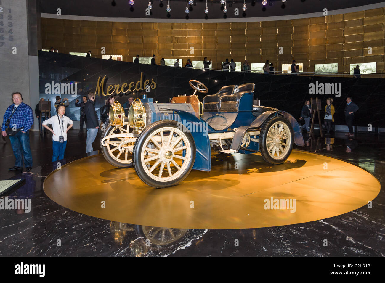 Simplex automobile hi-res stock photography and images - Alamy