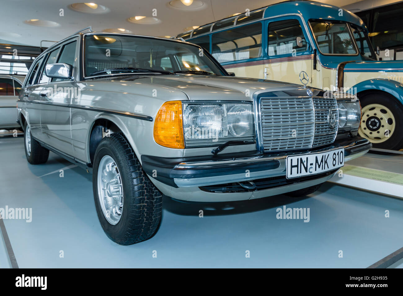 Car mercedes w123 old car hi-res stock photography and images - Alamy