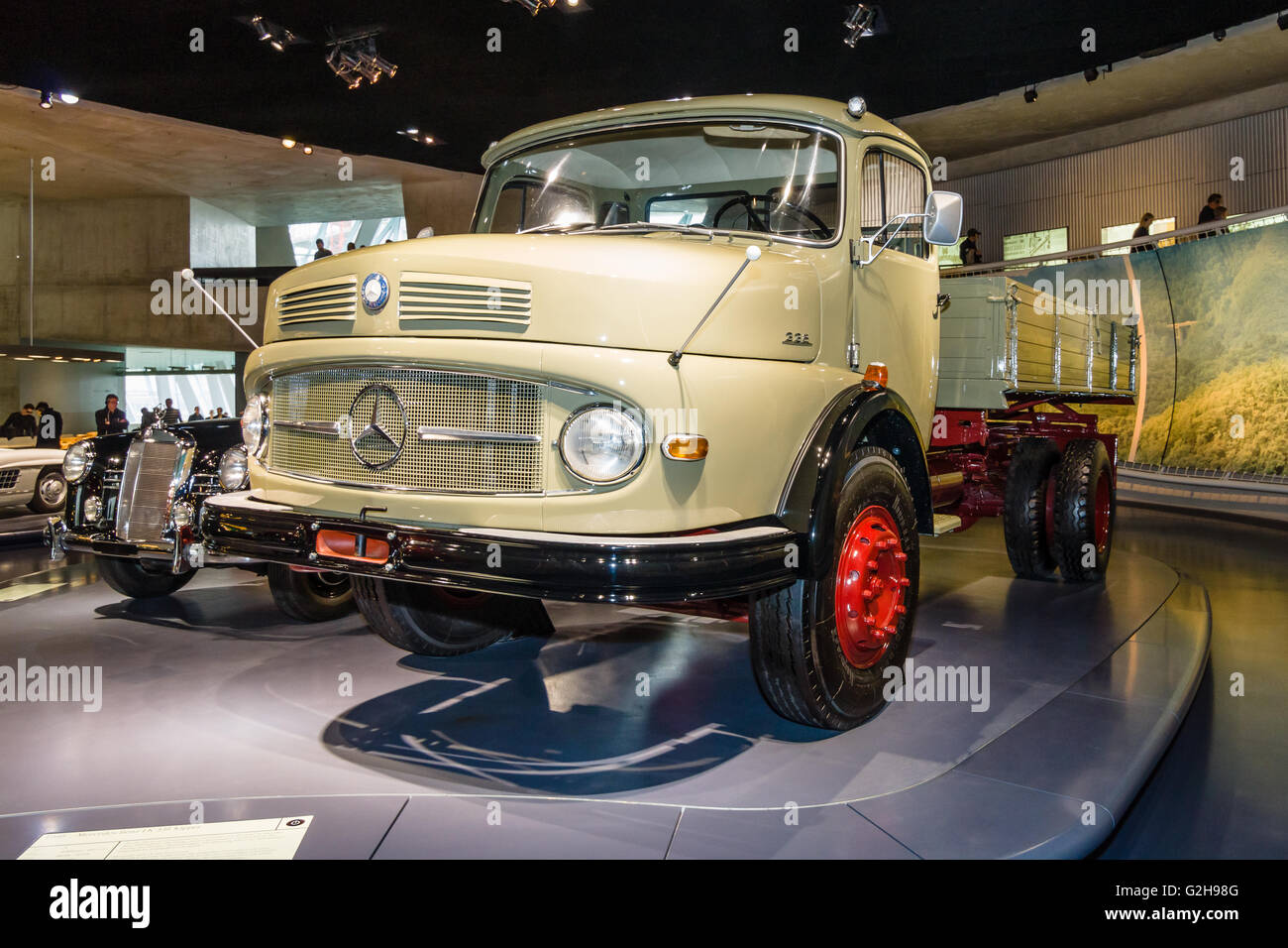 STUTTGART, GERMANY- MARCH 19, 2016: The dump truck Mercedes-Benz LK338 ...