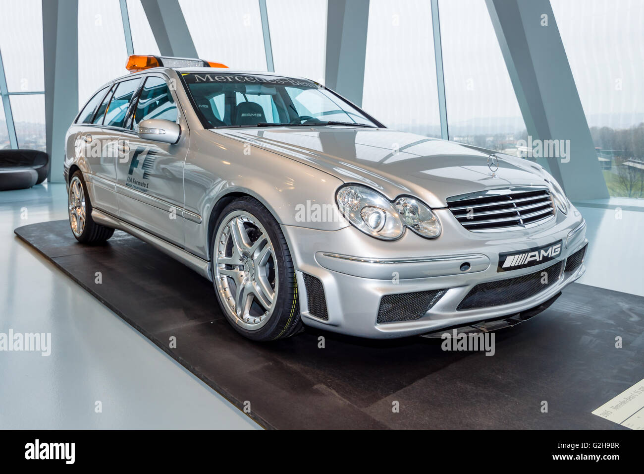 Mercedes fia medical car hi-res stock photography and images - Alamy