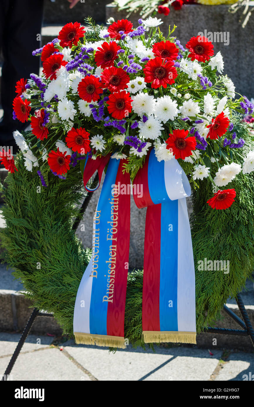 Victory Day in Treptower Park. Berlin, Germany Stock Photo - Alamy