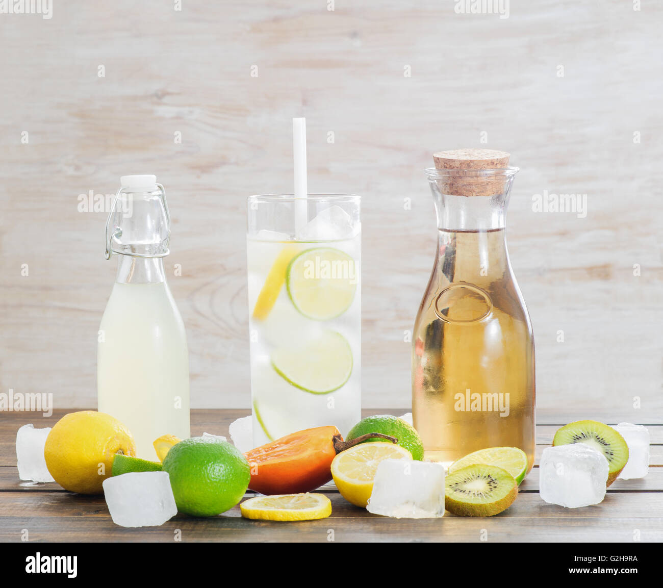 Ice cold drinks hi-res stock photography and images - Alamy