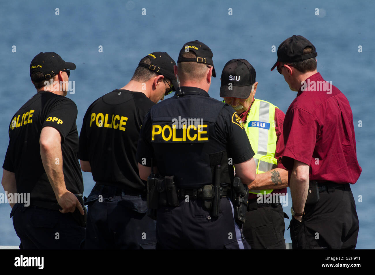 Special investigators hi-res stock photography and images - Alamy