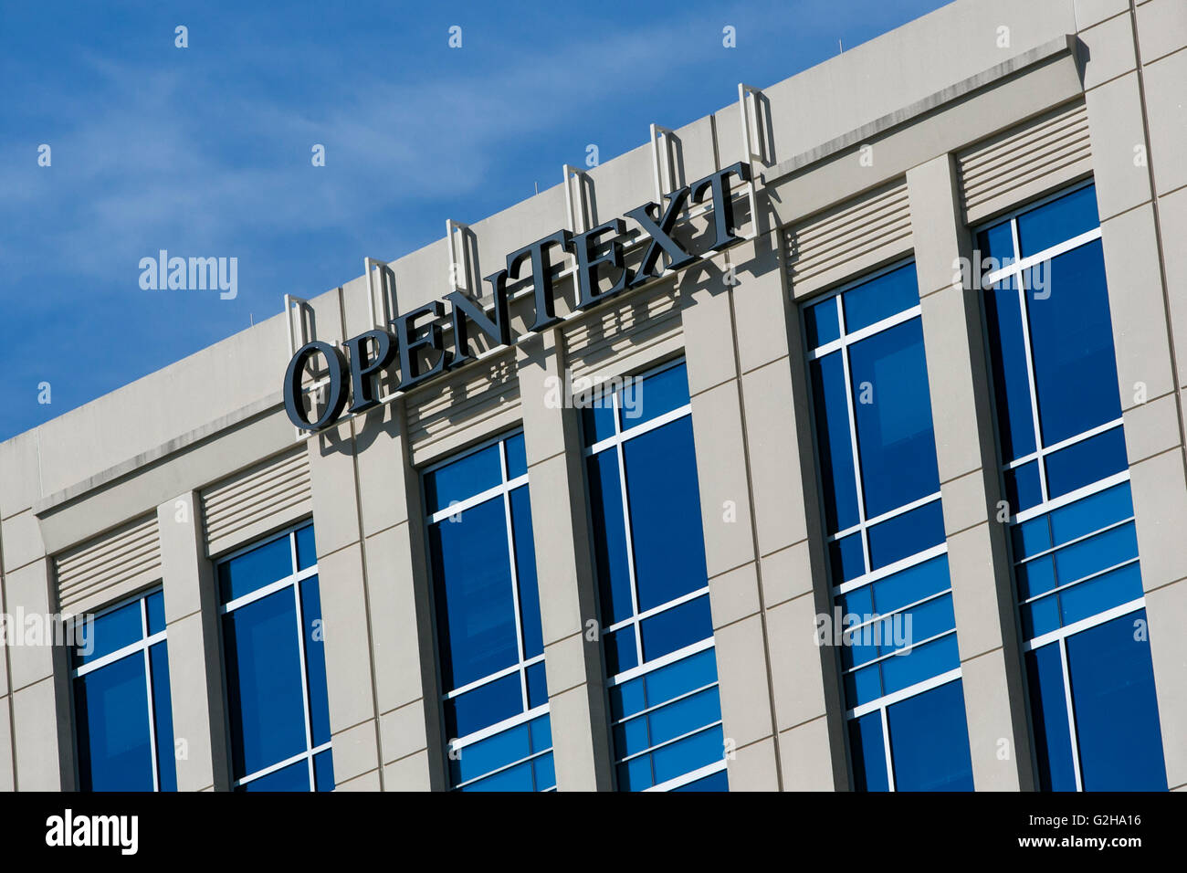 Opentext hi-res stock photography and images - Alamy