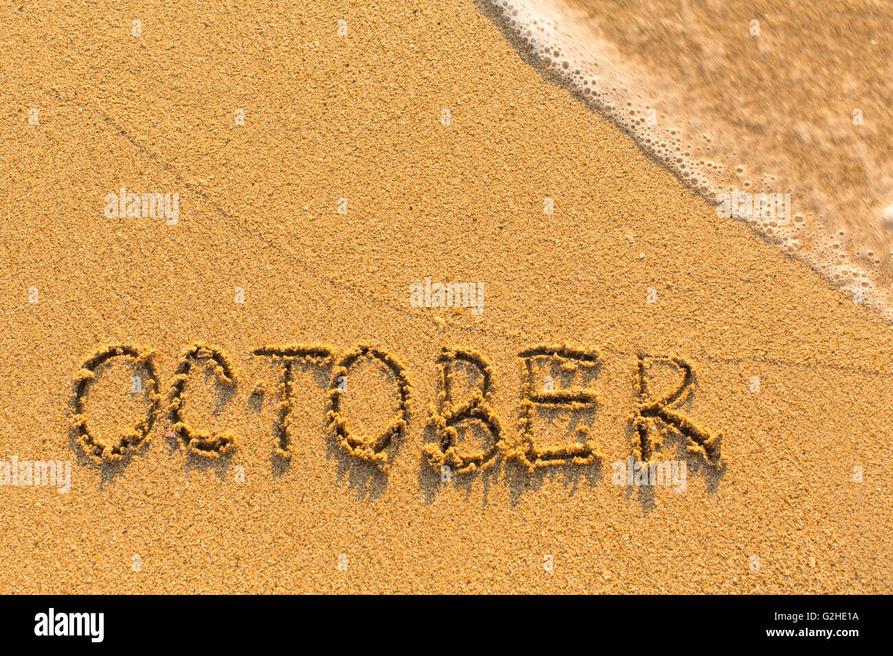 October beach hi-res stock photography and images - Alamy