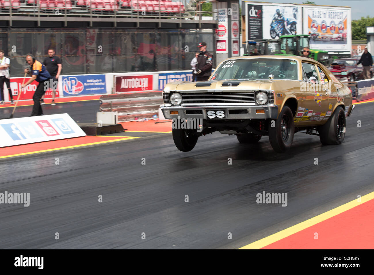 Santapod raceway hi-res stock photography and images - Alamy
