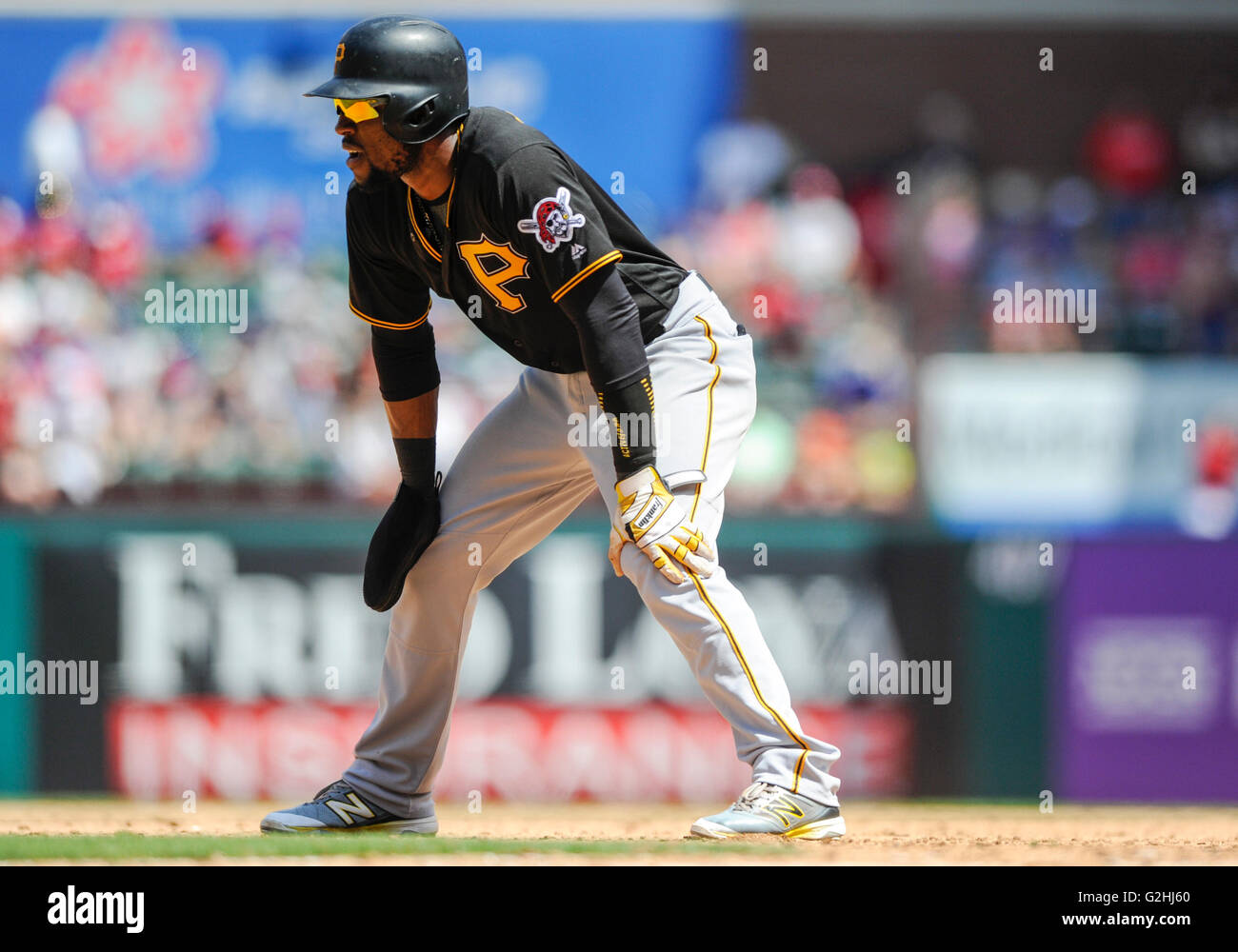 Pittsburgh pirates left fielder starling hi-res stock photography and ...