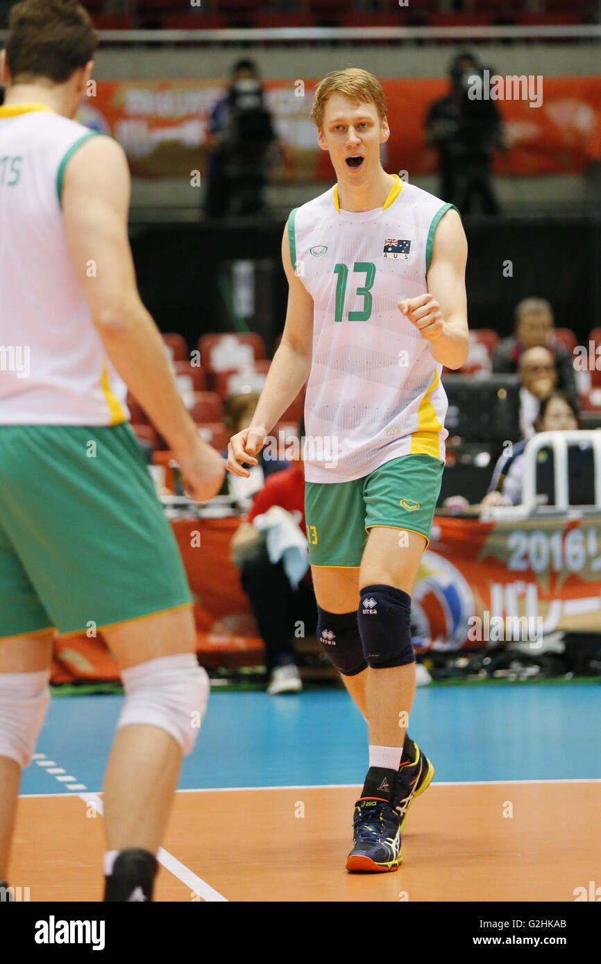 Tokyo Metropolitan Gymnasium, Tokyo, Japan. 31st May, 2016. Walker ...