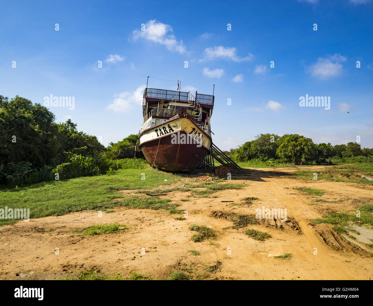 Drought vietnam 2016 hi-res stock photography and images - Alamy