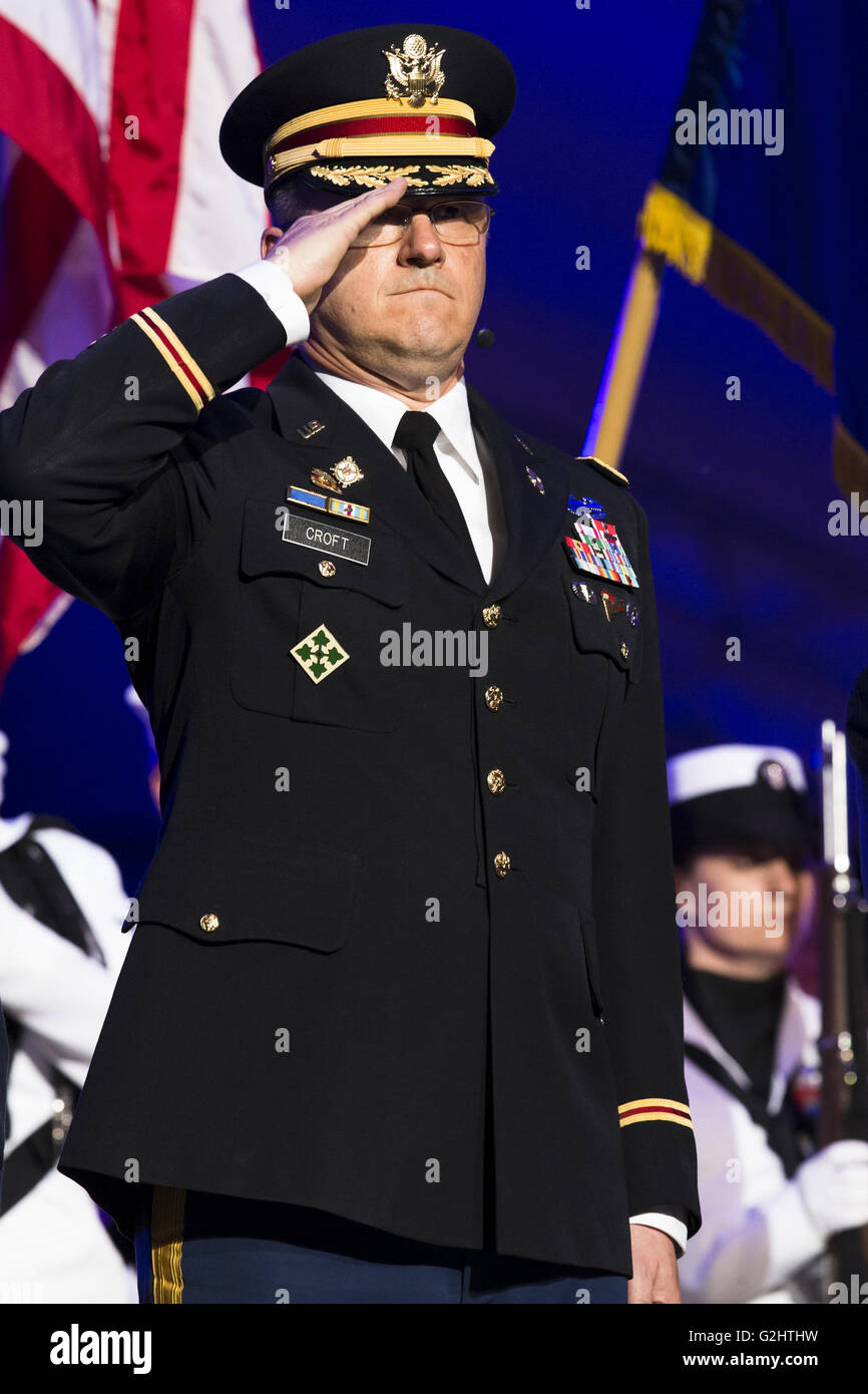 Army leadership hi-res stock photography and images - Alamy