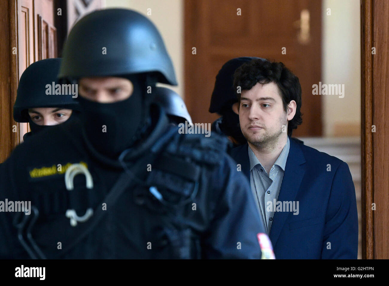 American Kevin Dahlgren, right, comes at the regional court in Brno for ...